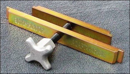 Adapt-A-Case transmission tool T-3601AC E4OD / 4R100 Spring Compressor